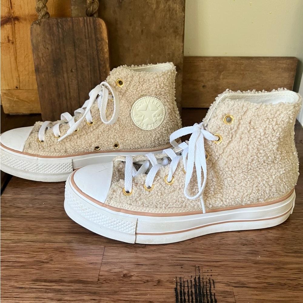 Converse Chuck Taylor Sherpa Platform Sneakers - Gem